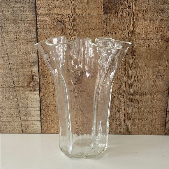 Muurla | Accents | Vtg Handblown Muurla Finland Handkerchief Eva ...